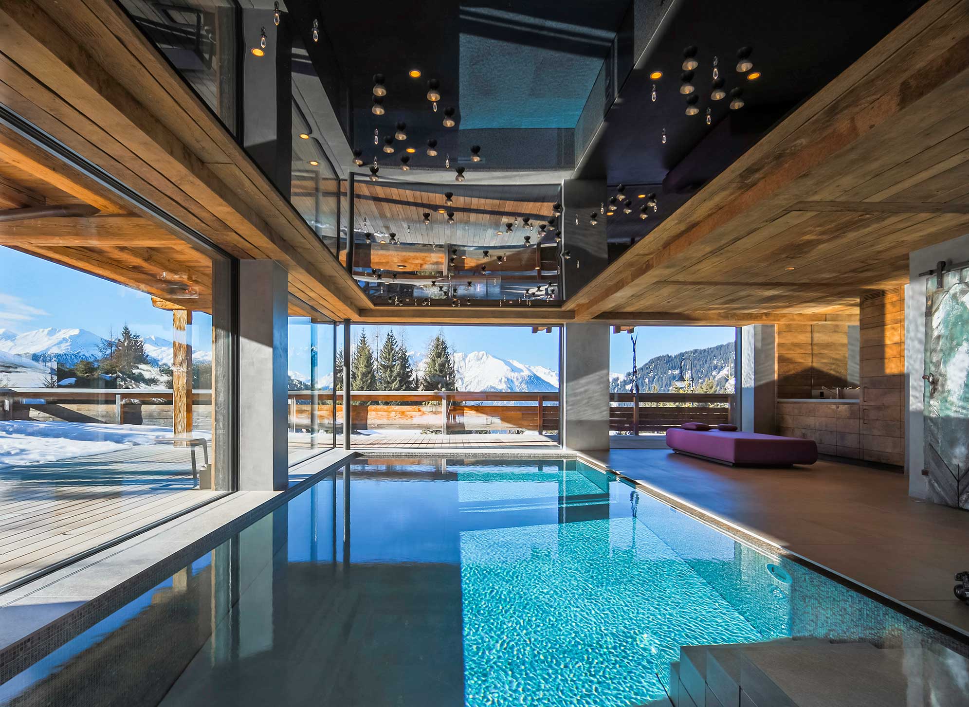 A modern and authentic Swiss chalet of pure excellence